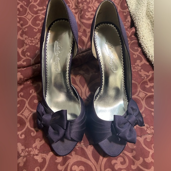 Michael Angelo | Shoes | Cute Satin Heel With Bow | Poshmark